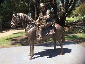 The story of Lennie and Ginger Mick – A B'Old Woman