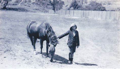 The story of Lennie and Ginger Mick – A B'Old Woman